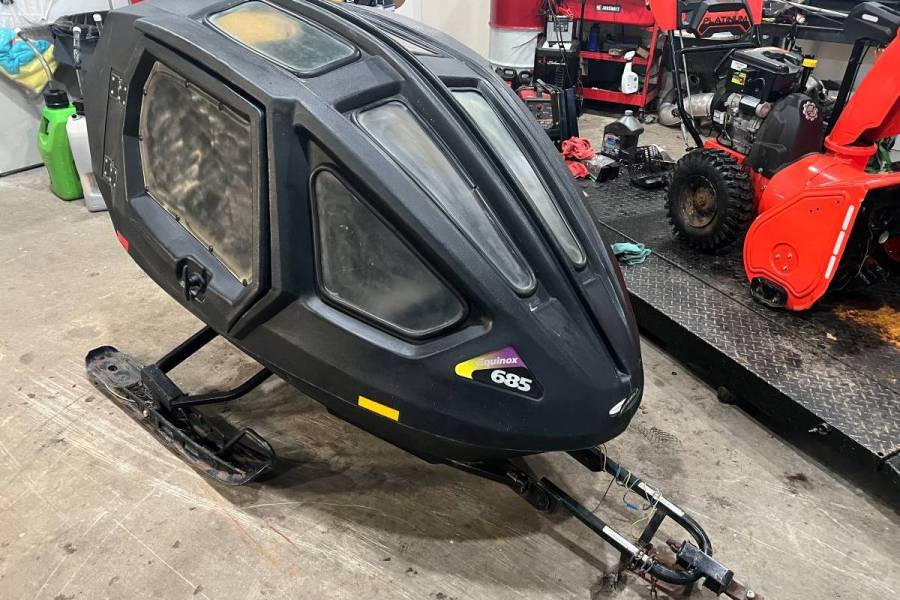 2020 Equinox sno coach snowcoach snow coach 685 to