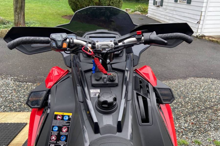 2021 Polaris 850 V1 Matrix Snowmobile