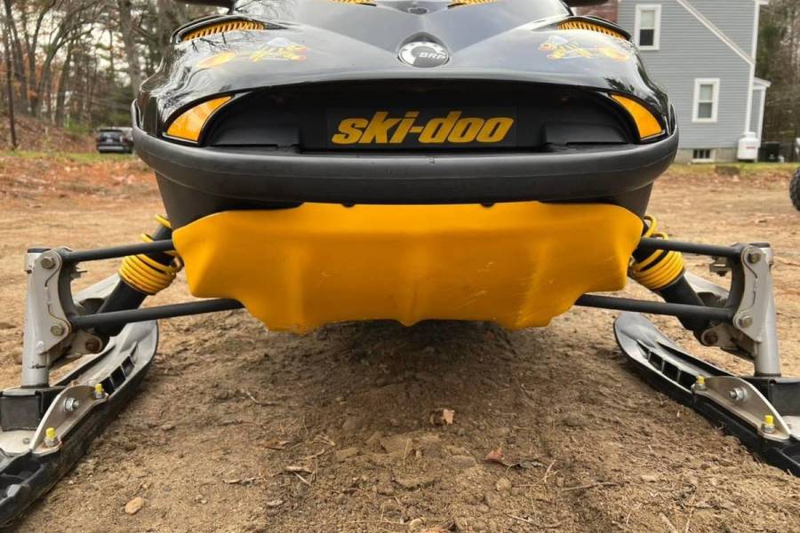 2004 SkiDoo mxz 380 fan rev 380 Will Trade